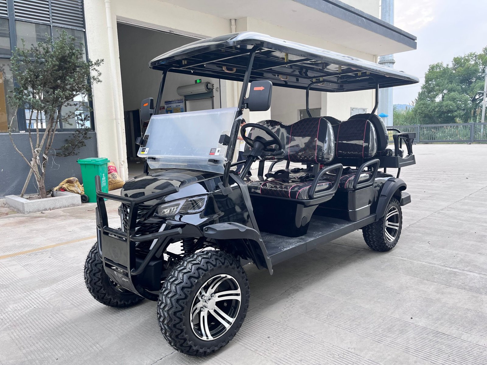 Shining Golf Carts: Your Path to Profitable Mobility Solutions
